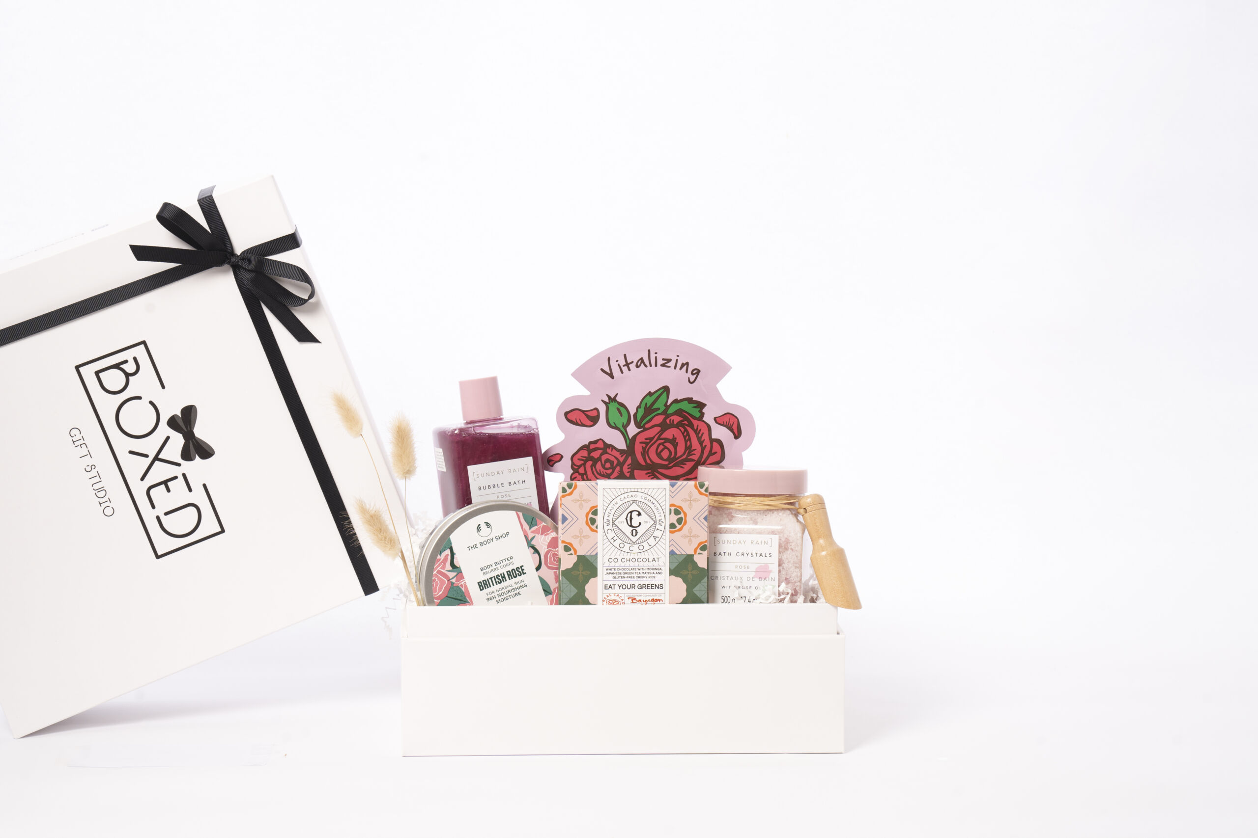 Boxed.ae | Cozy Gift Boxes For Any Occasion In UAE